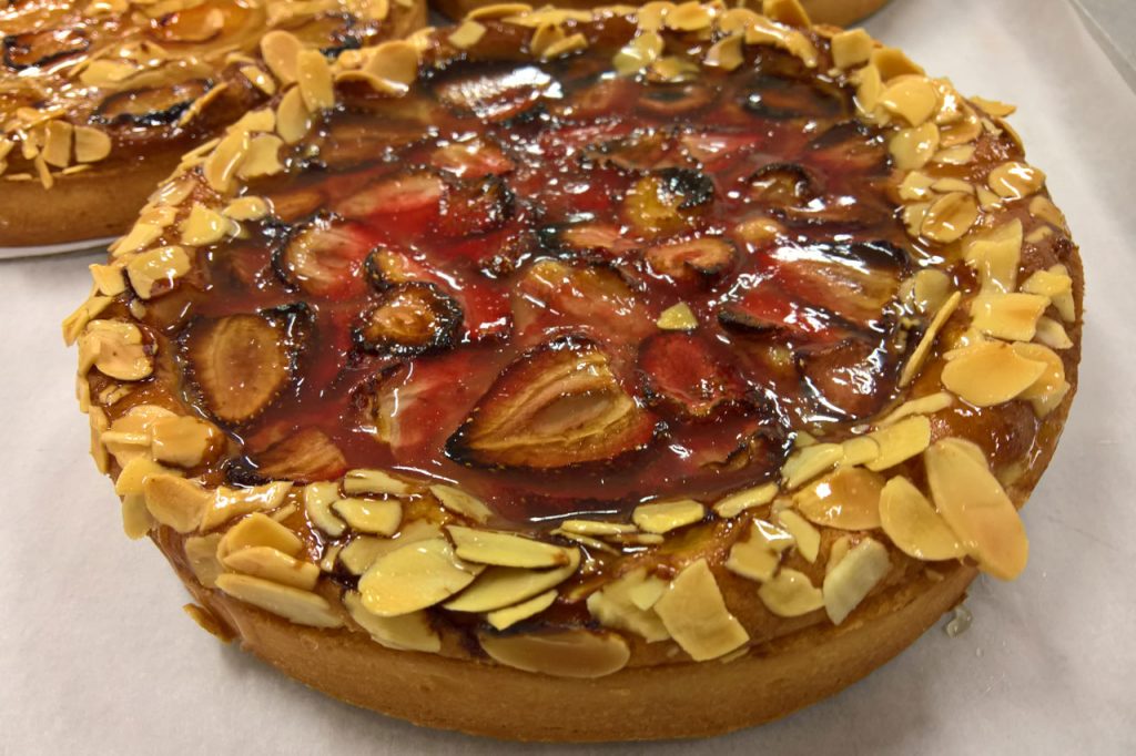 Strawberry Almond Flan – Chez Jean-Claude Patisserie