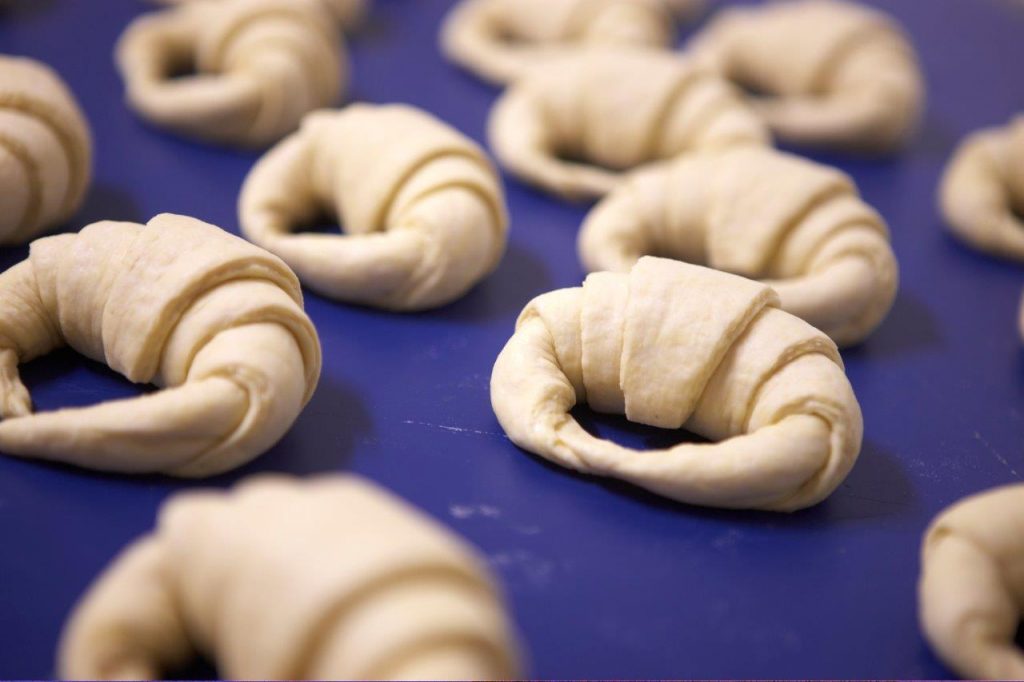 Unbaked Plain Croissant (large) – Chez Jean-Claude Patisserie